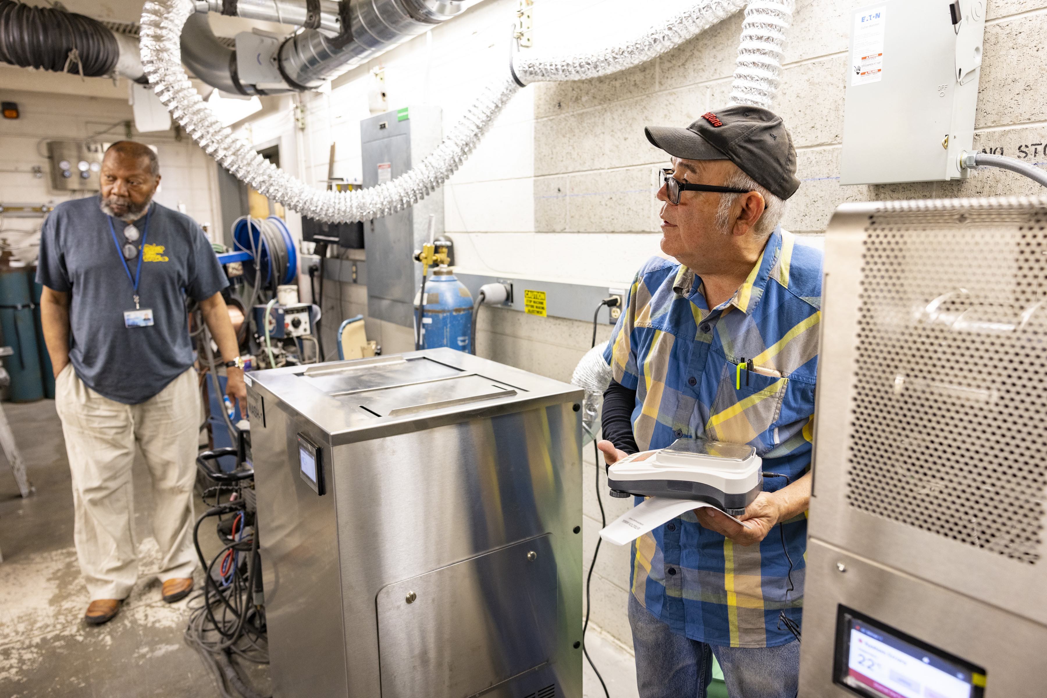 3D metal printer transforms UAF machine shop's abilities | UAF news and information